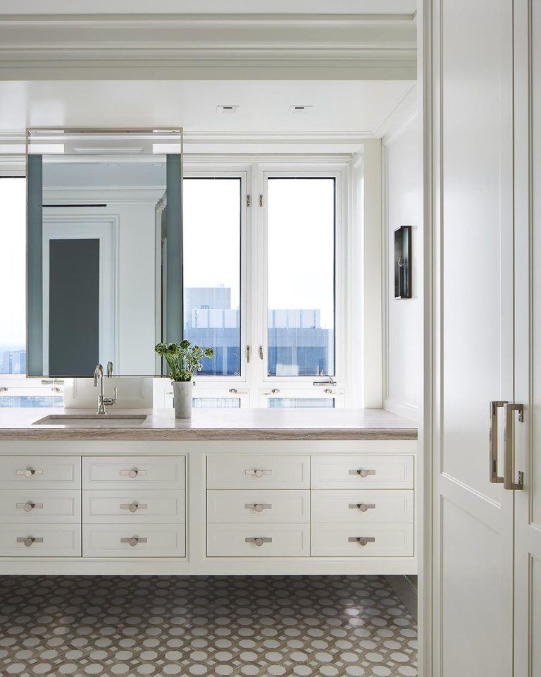 Waldorf - Michael Abraham